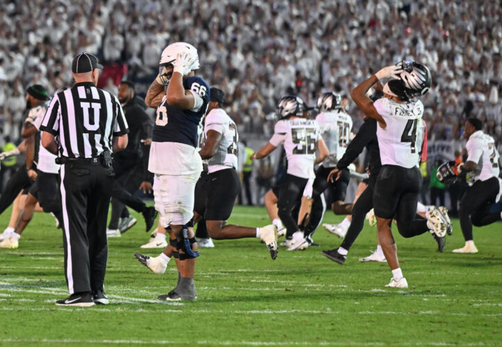 Crushing loss to Oregon leaves plenty of sadness in Happy Valley | News ...